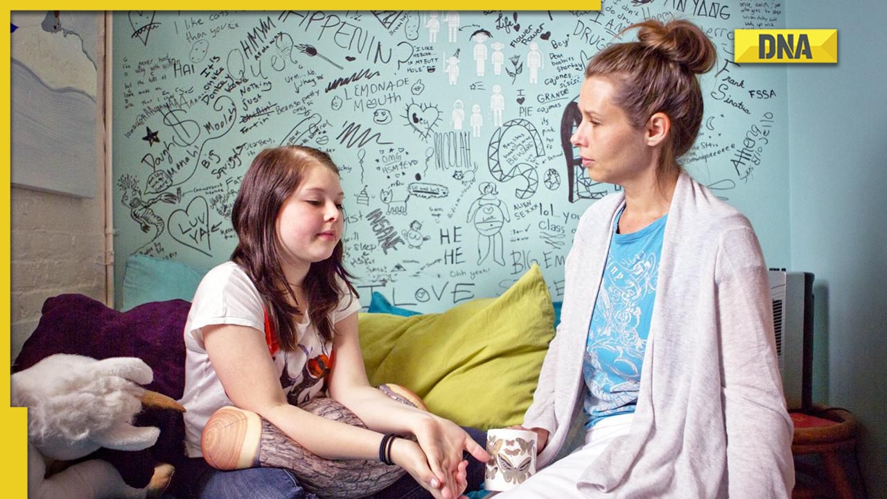 How to discuss menstruation with teens?