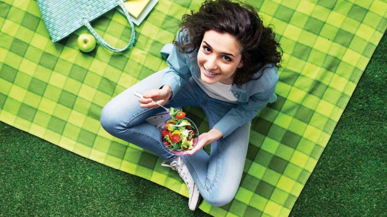 What is intermittent fasting, how does it help lose weight? Avoid THESE ...