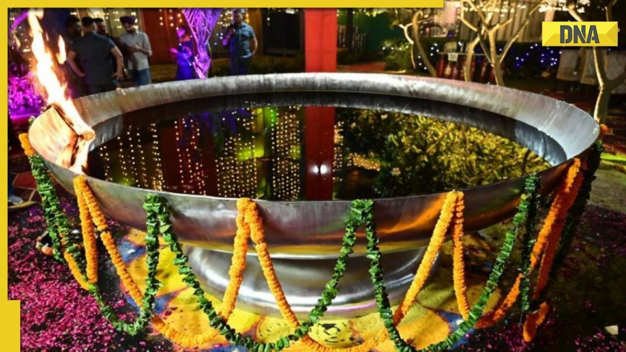 Before Diwali 2022, Punjab sets record by lighting world's largest diya ...