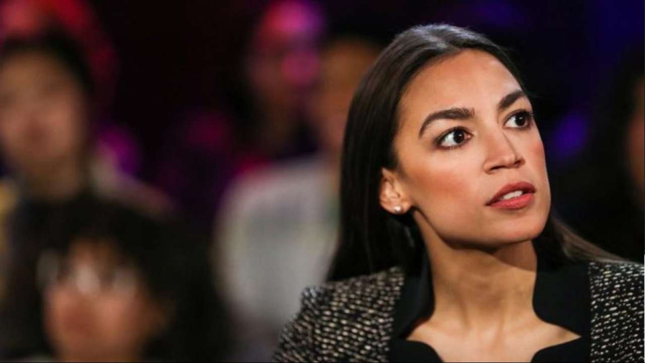 Who is Alexandria Ocasio-Cortez, aka ‘AOC’? US politician slamming Elon ...