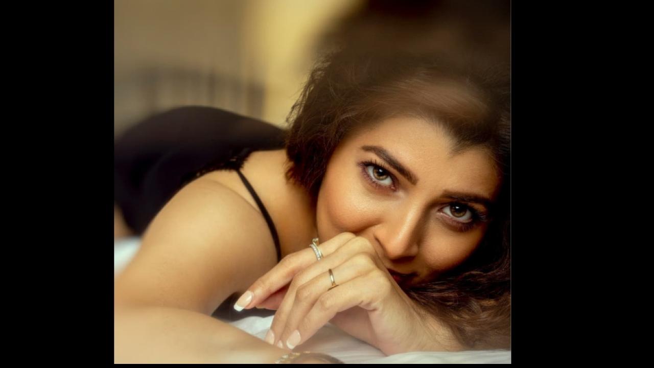 कौन हैं Tejaswini Pandit, बोलीं 'उसने किराए के बदले मुझसे मांगा सेक्सुअल फेवर' | DNA HINDI