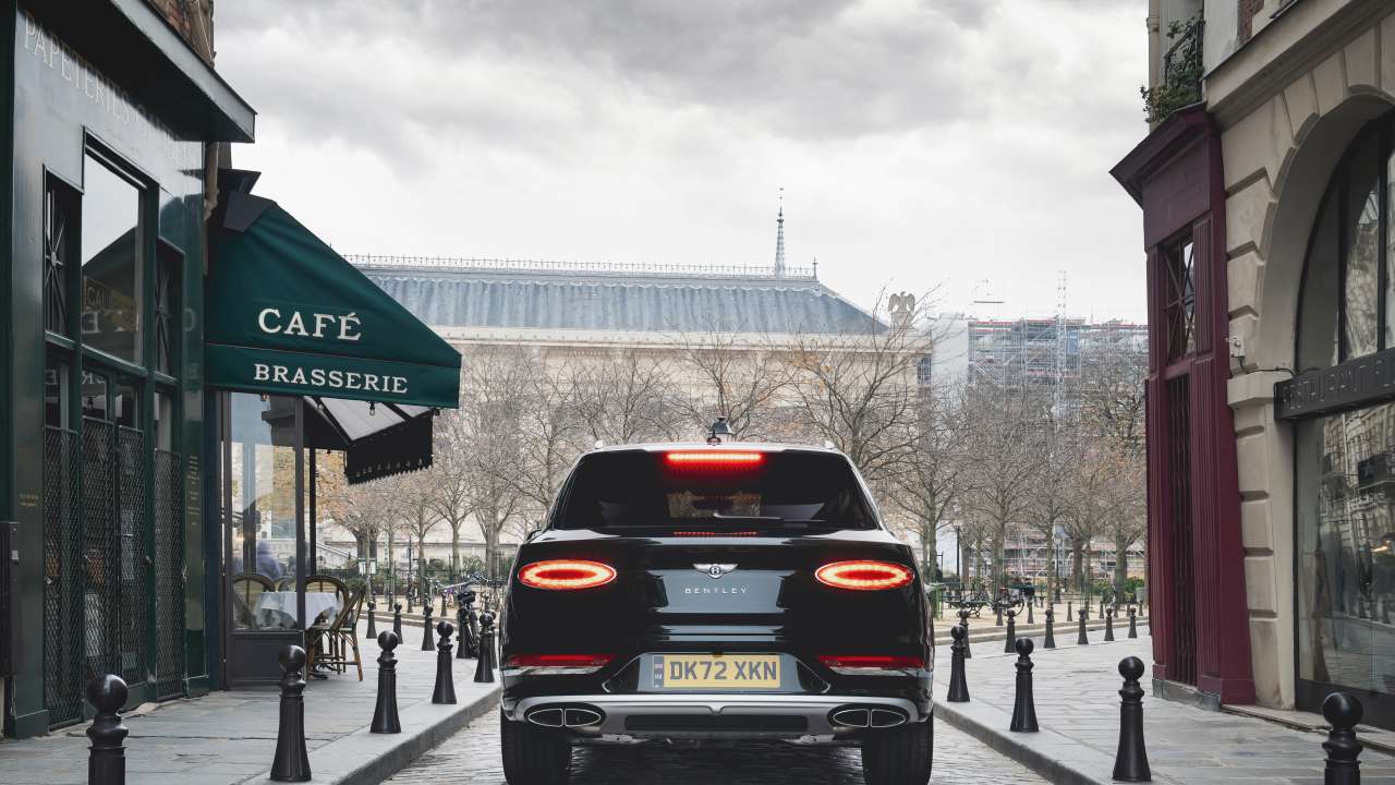 Bentley Bentayga EWB luxury SUV launched in India, price starts at Rs 6 ...