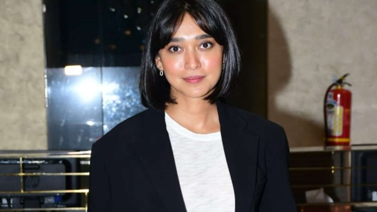 Faraaz: Sayani Gupta, Anubhav Sinha, Saiyami Kher attend special ...
