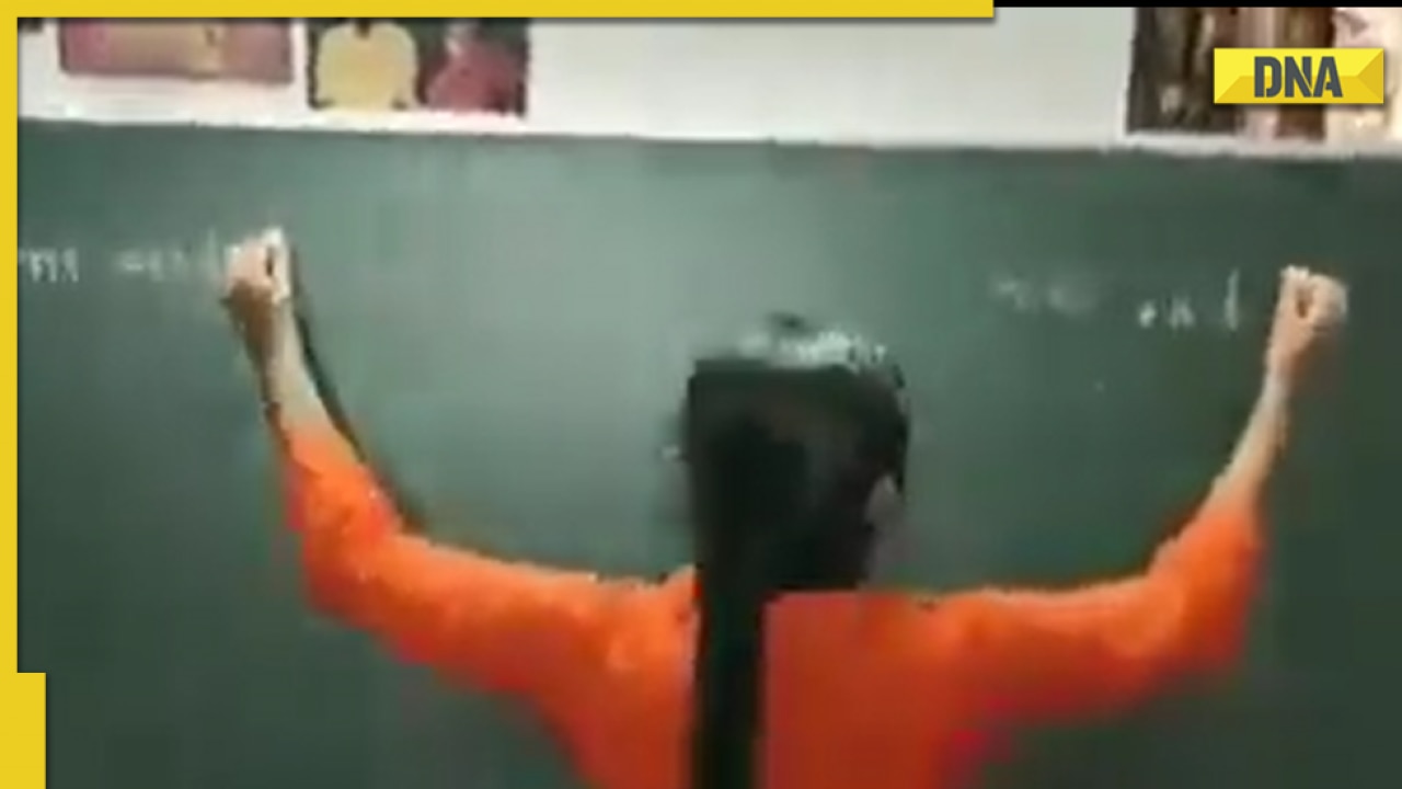 Meet Aadi Swaroopa, with Ambidexterity who can write in 11 ways with ...