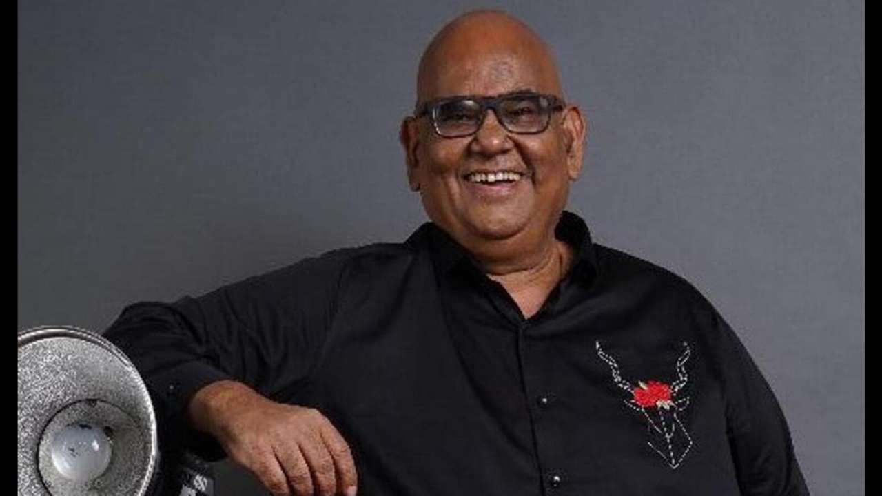 In pics: Satish Kaushik's final public appearance at Javed Akhtar ...