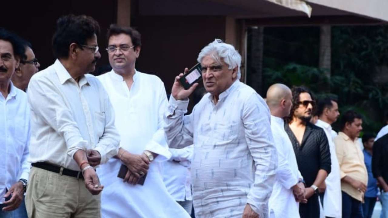 Vidya Balan, Anupam Kher, Jackie Shroff, Javed Akhtar attend Satish ...