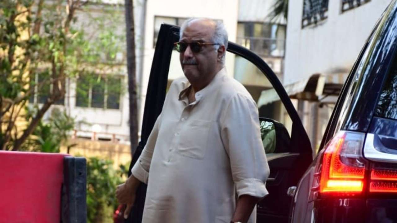 Vidya Balan, Anupam Kher, Jackie Shroff, Javed Akhtar attend Satish ...