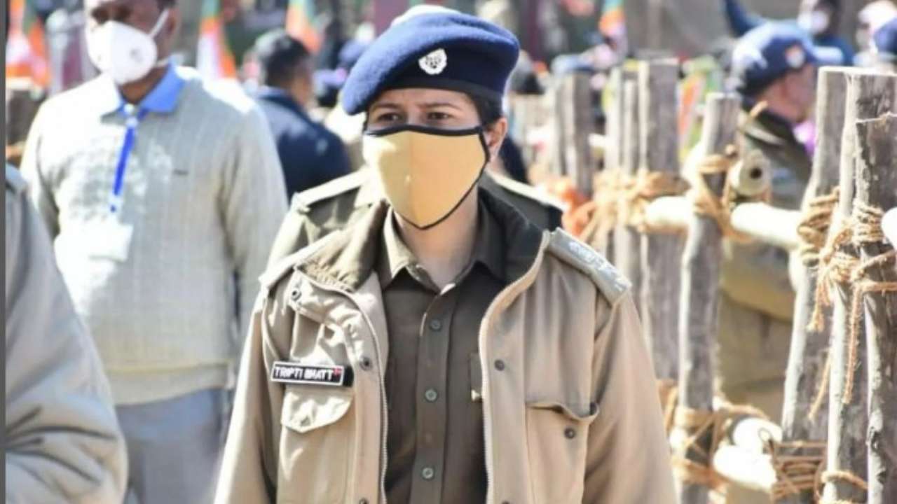 Meet IPS Trupati Bhatt, who rejected 16 government job offers for UPSC ...