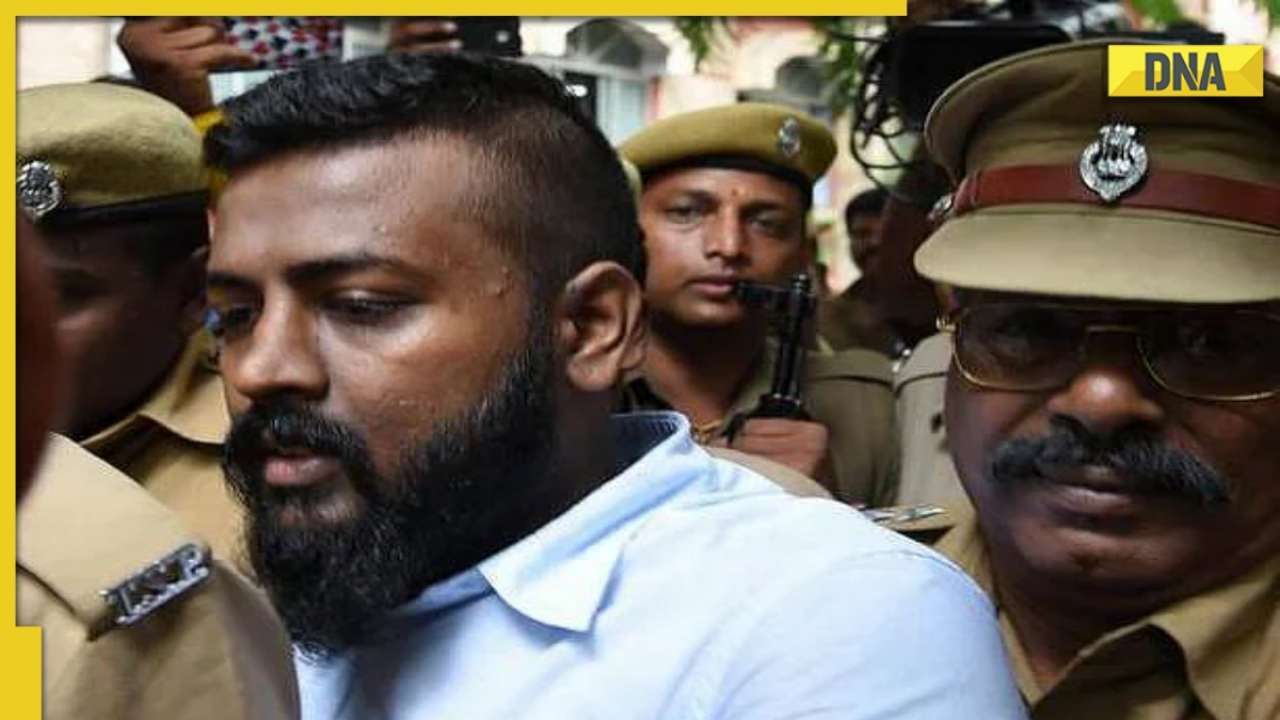 New twist in Sukesh Chandrashekhar case: Conman releases WhatsApp chats ...