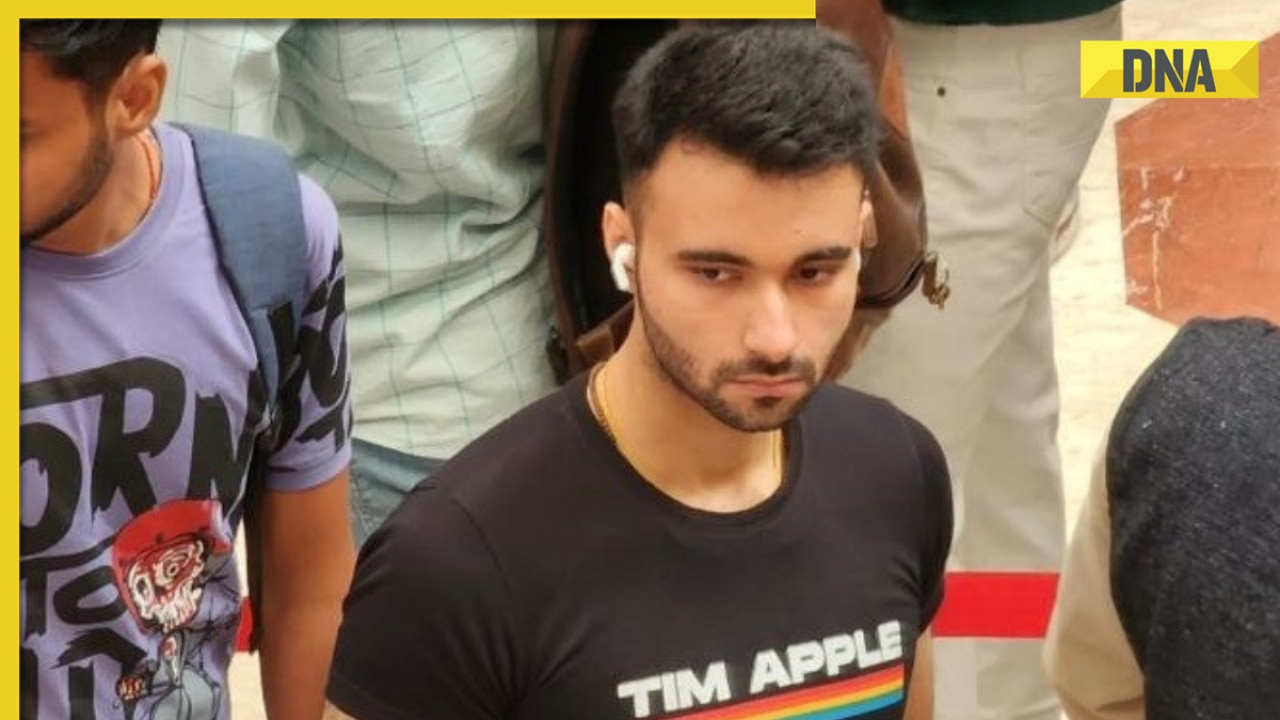 ‘Tim Apple’ t-shirt spotted in Delhi mall as Cook inaugurates Apple ...