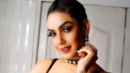 IPL 2023: Meet Sahiba Sherni, Gujarat Titans mystery girl, fashion ...