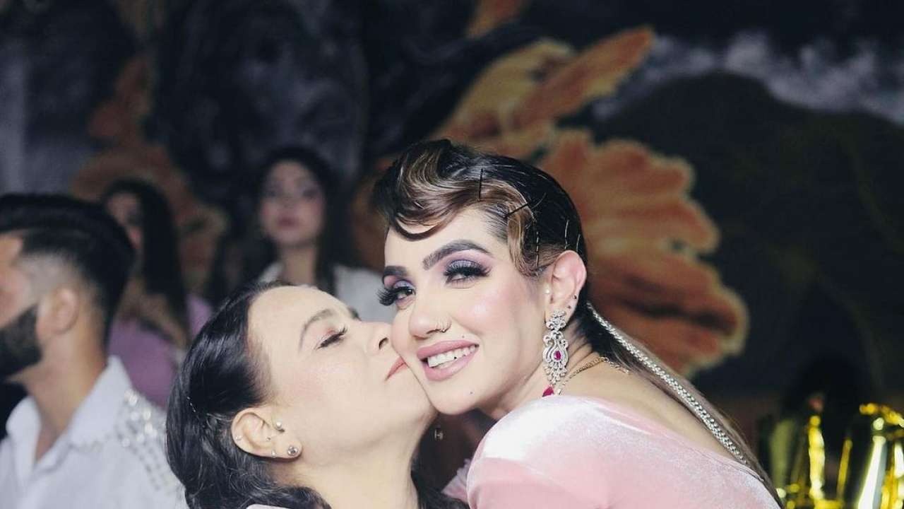 IPL 2023: Meet Sahiba Sherni, Gujarat Titans mystery girl, fashion ...