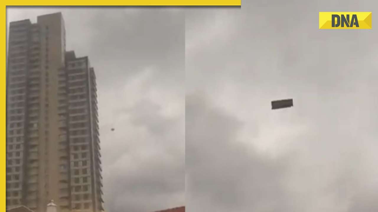 'Aladdin ka sofa' : Sofa soars through the sky during storm in Turkey ...