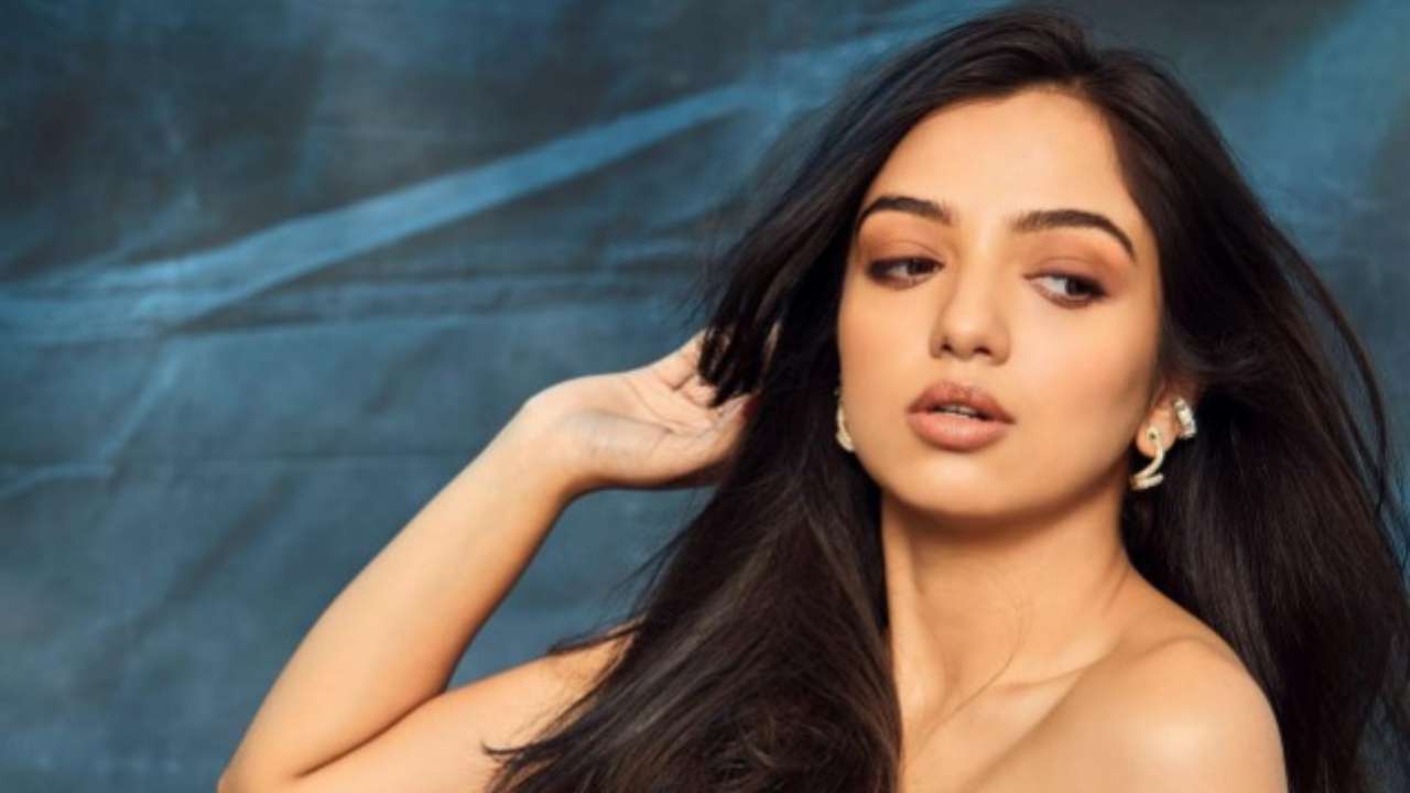 Meet Ahsaas Channa, who played Shah Rukh Khan's son as child artiste ...