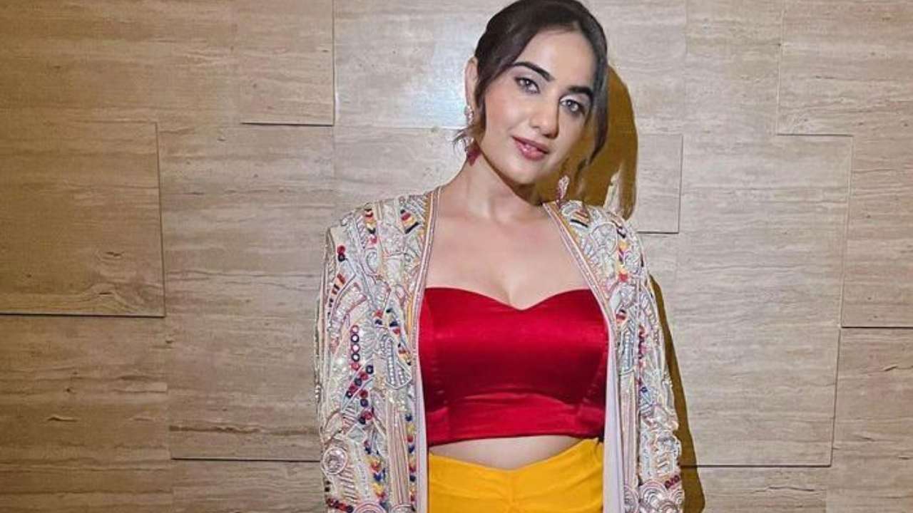 Meet influencer Kusha Kapila, who started as fashion reporter; has net ...