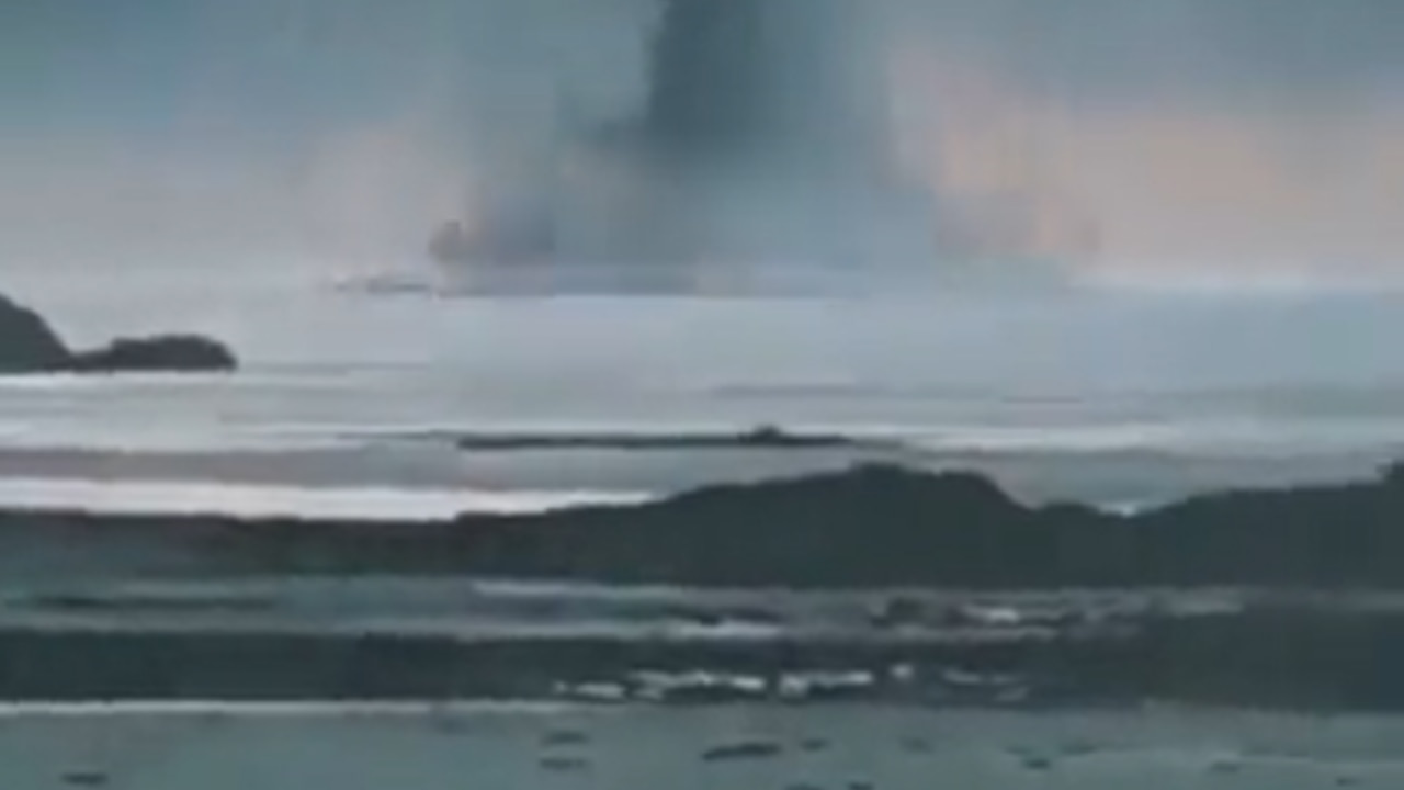 Cyclone Biparjoy landfall: 22 injured as strong winds, high tides hit ...