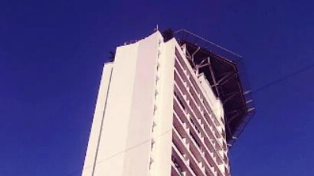 Step inside Anil Ambani-Tina Ambani’s luxurious 17-storey Mumbai home ...