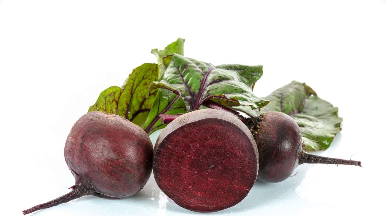 Beetroot: 5 amazing health benefits of beetroot for a good skin, hair ...