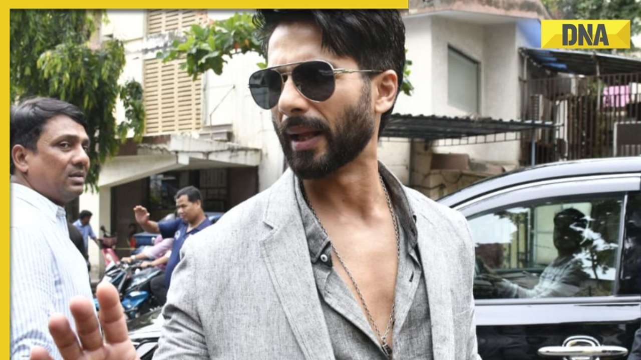 Watch: Shahid Kapoor lashes out at paparazzi for shouting to pose for ...
