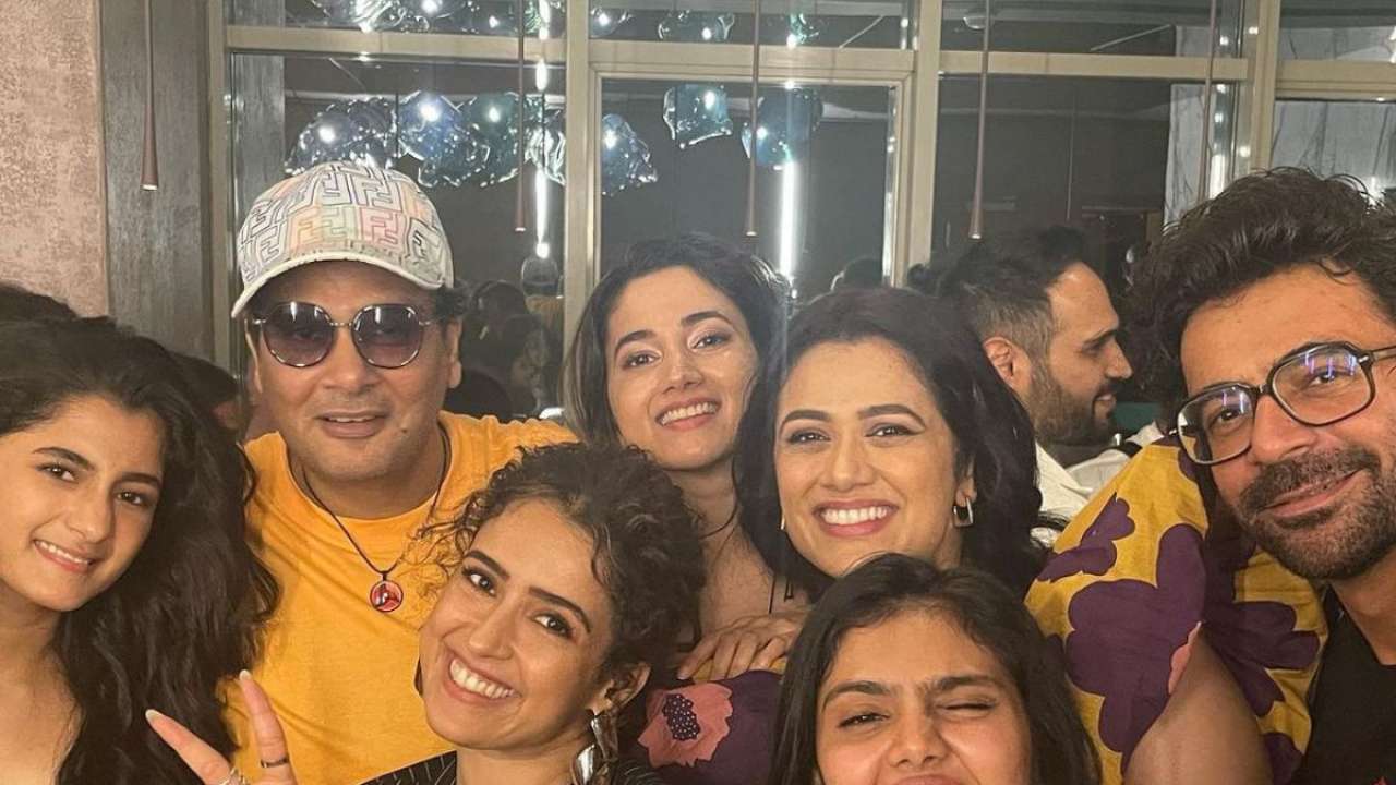 In pics: Shah Rukh Khan hosts Jawan success bash at Mannat; Deepika ...