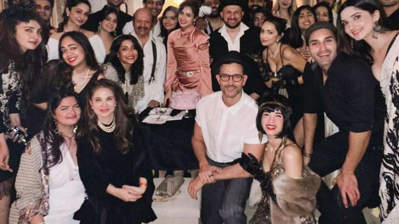 In pics: Hrithik Roshan, Saba Azad look stylish at Pashmina Roshan’s ...