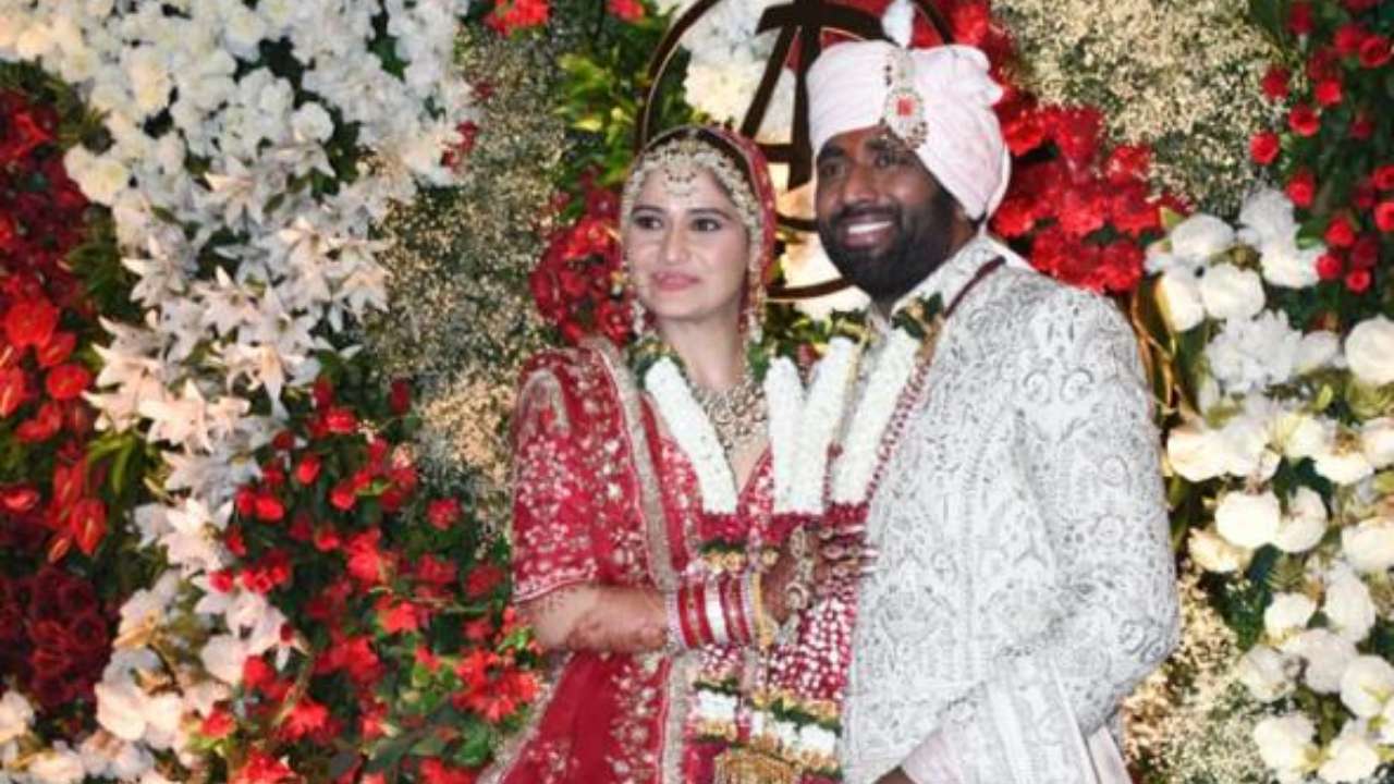 In pics: Arti Singh stuns in red lehenga as she ties the knot with beau ...