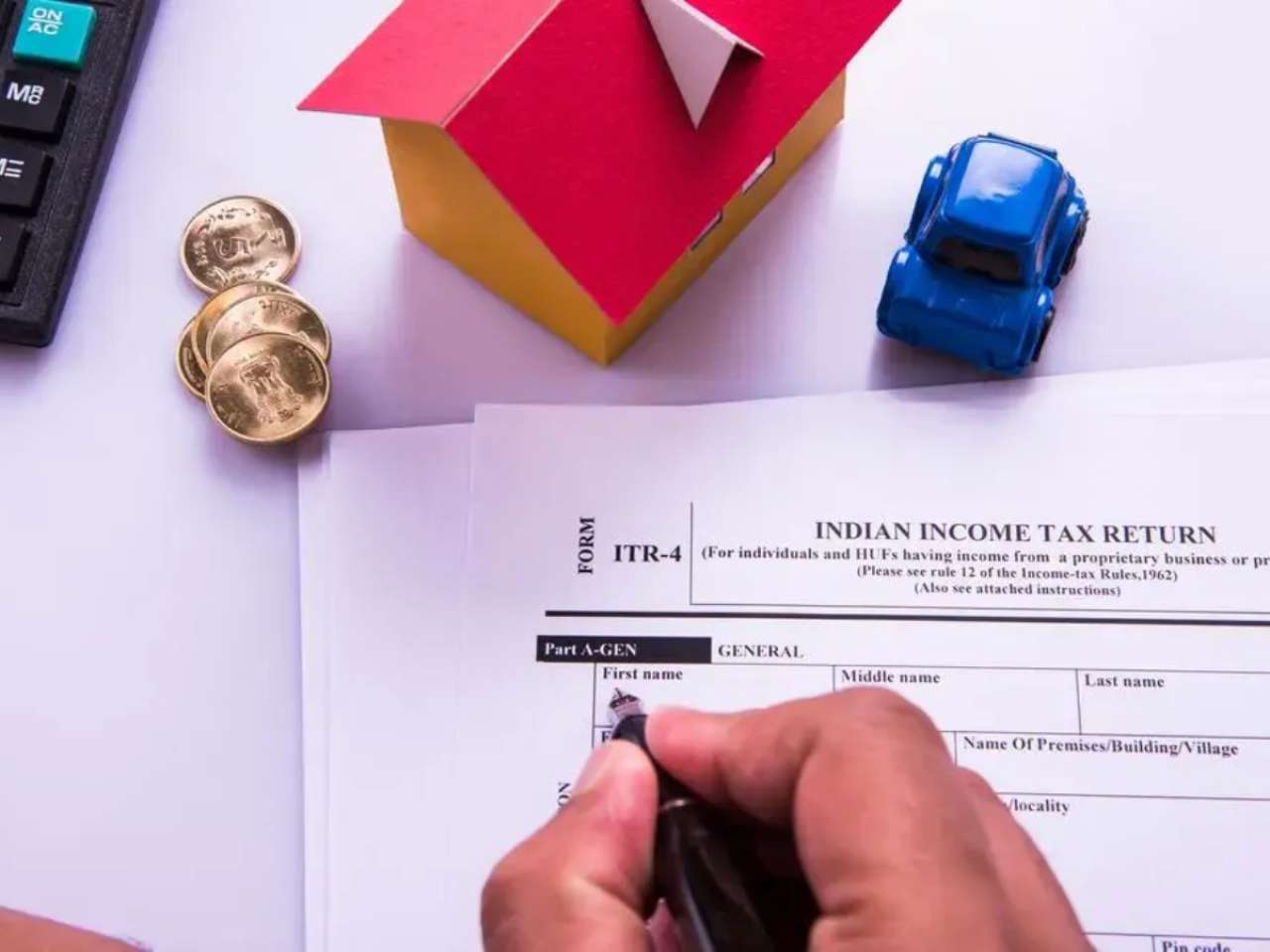 Do you submit fake rent receipts when filing ITR? Here’s how IT ...