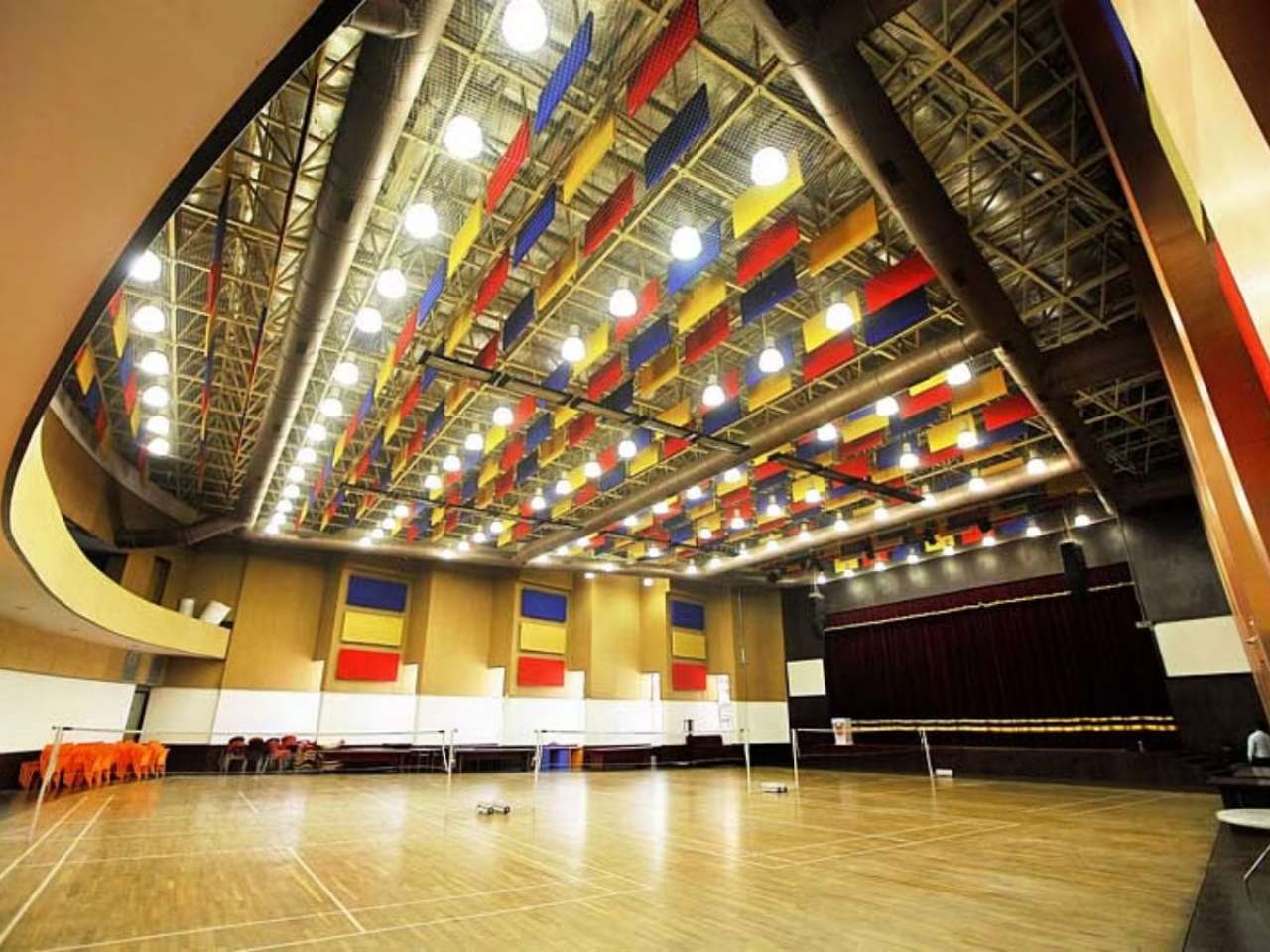 Inside pictures of Dhirubhai Ambani International School, fee structure ...
