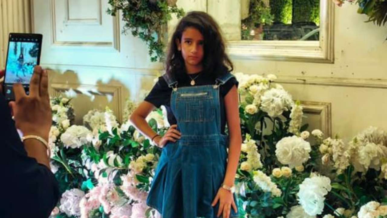 Meet Ranbir Kapoor's 'niece' who became star at 4, interviewed Virat ...