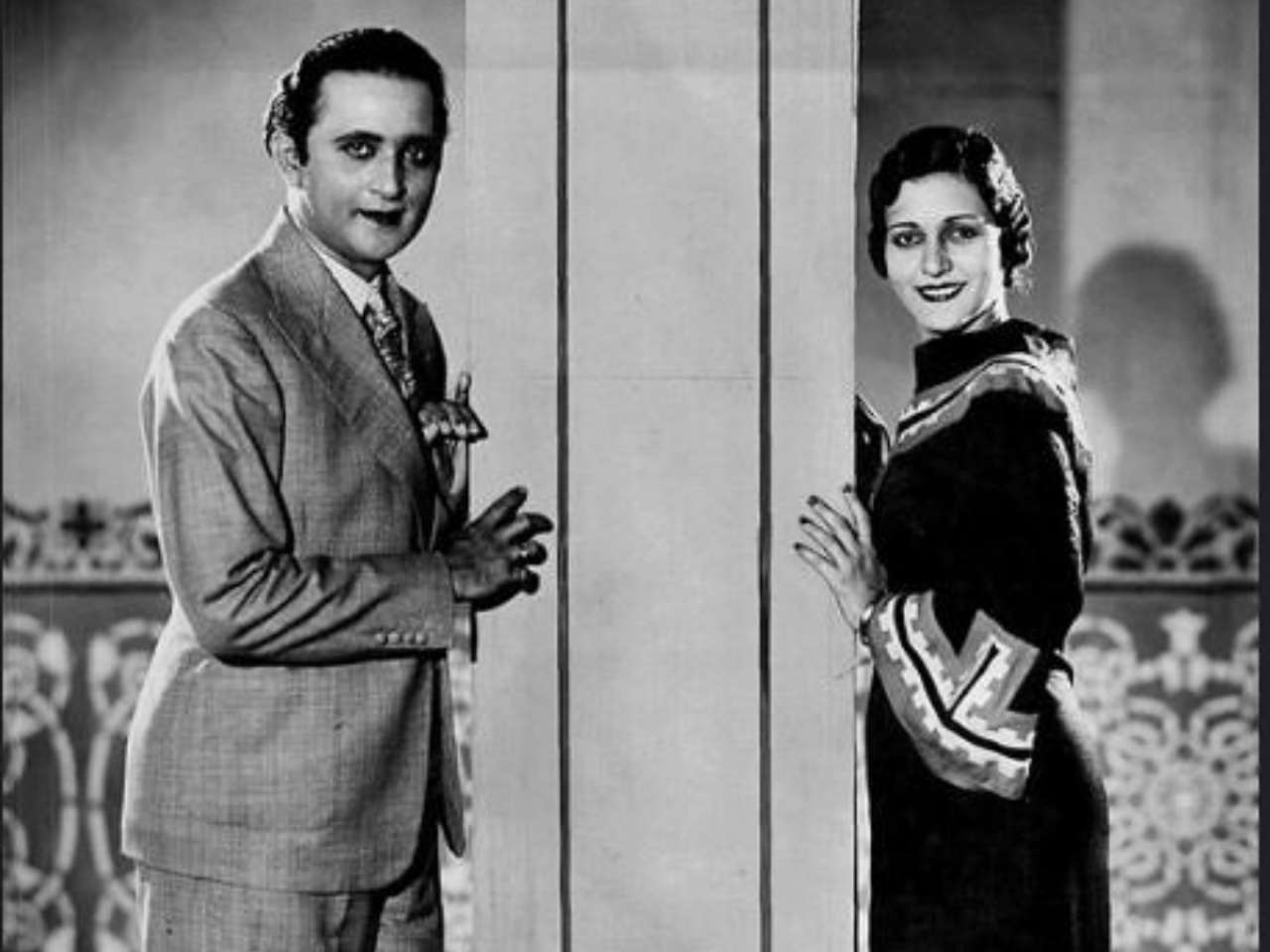 This actress worked as telephone operator, became Bollywood superstar ...