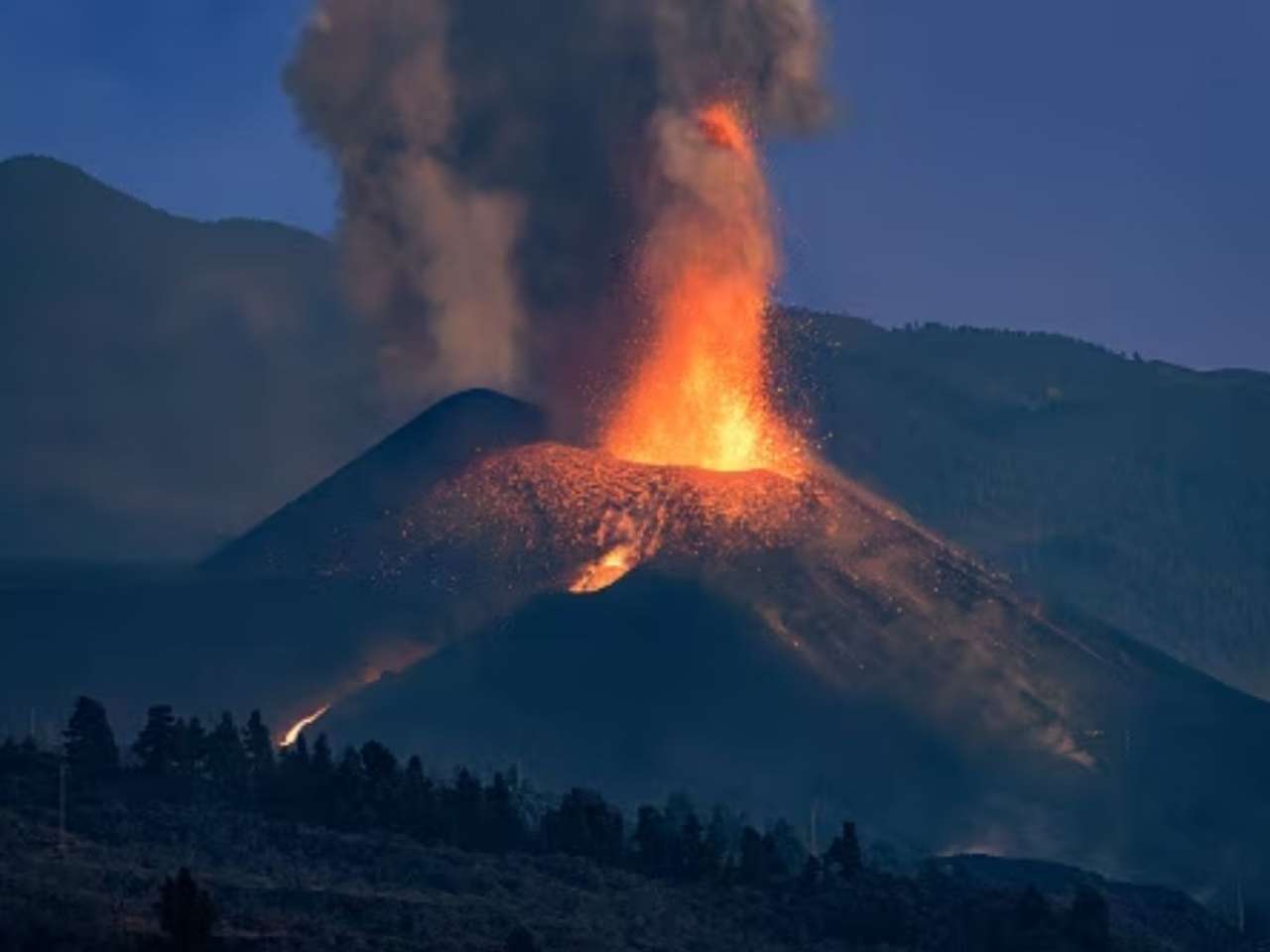 5 largest volcanoes in the world