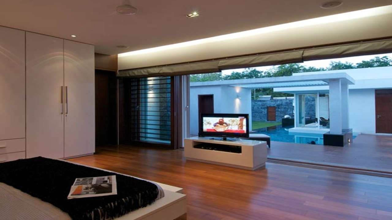 Step inside Ratan Tata's lavish bungalow in Mumbai