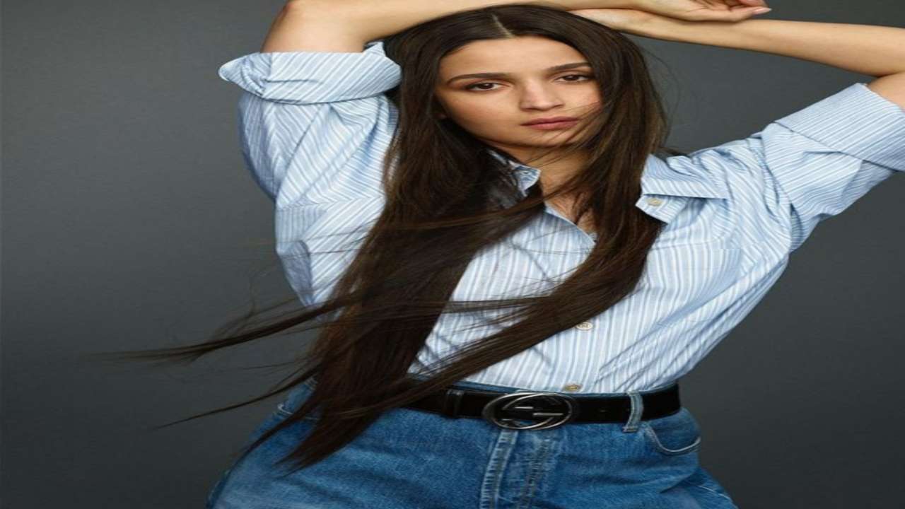 Five Alia Bhatt-inspired simple yet chic outfits to rock your everyday look