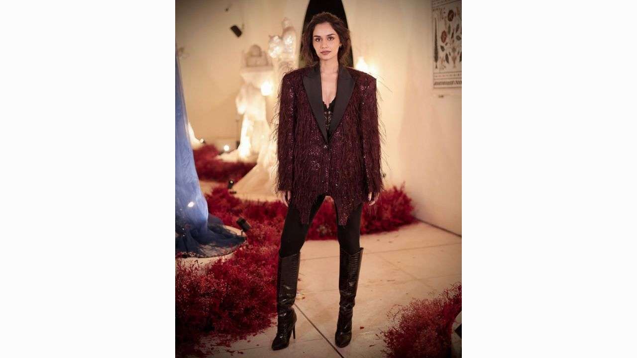 Manushi Chhillar's blingy jacket is perfect wardrobe pick for this ...