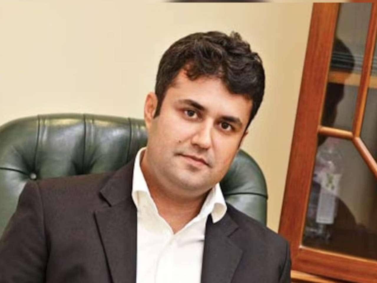 Shark Tank India 4: Meet new sharks with OG sharks Aman Gupta, Namita ...