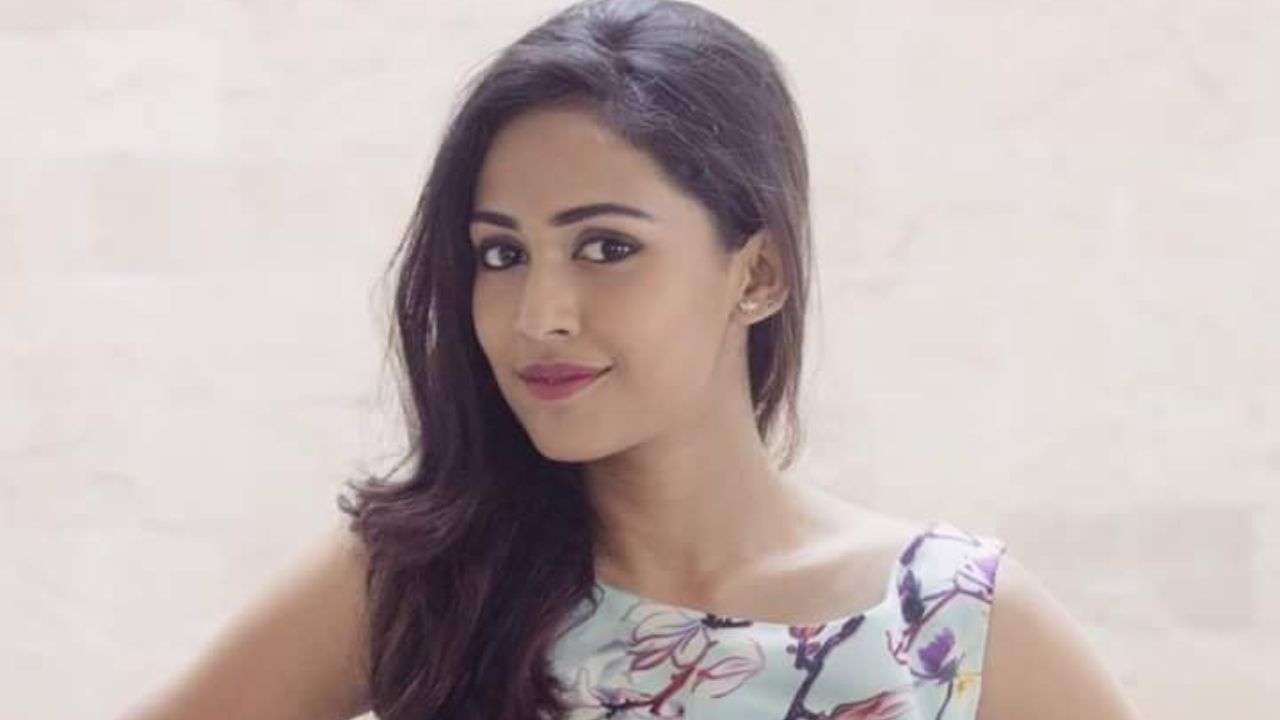 Meet stunning actress who got married in 2023, is now taking divorce ...