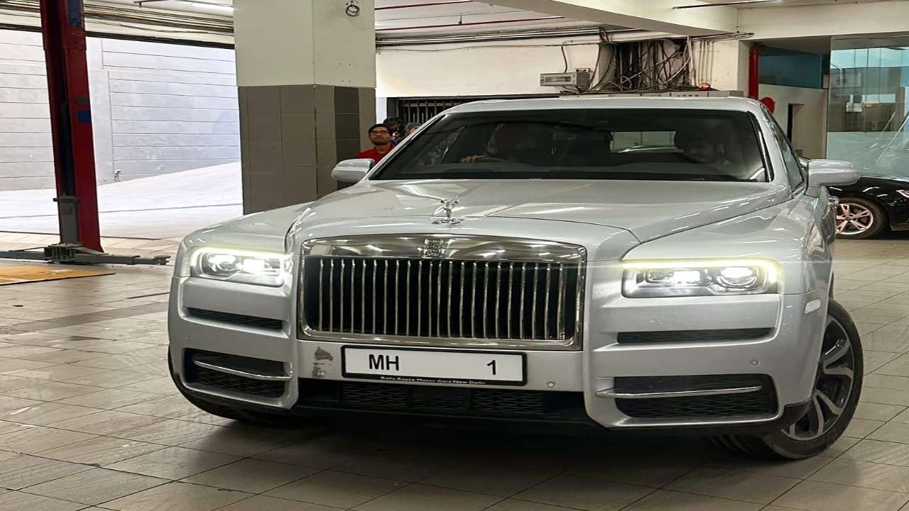 Mukesh Ambani, Nita Ambani expand Rolls Royce collection, buy India's ...