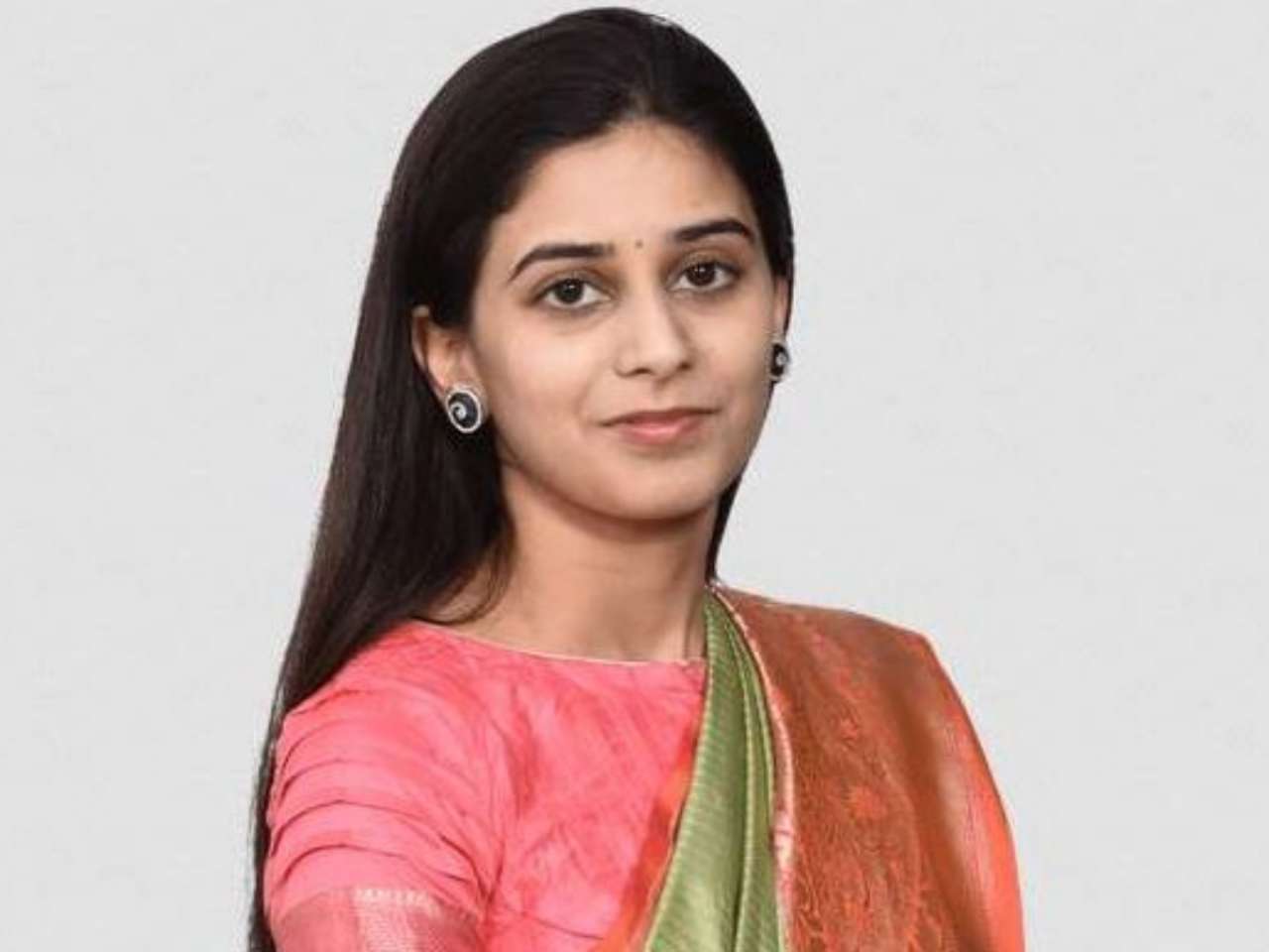 Priti Adani, 'badi bahu' Paridhi Adani, to-be 'choti bahu' Diva Jaimin ...