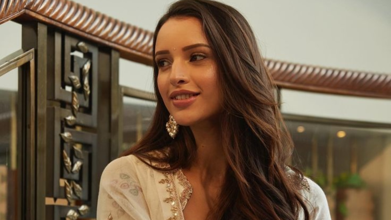 Triptii Dimri shares her fitness secret for toned body, while indulging ...