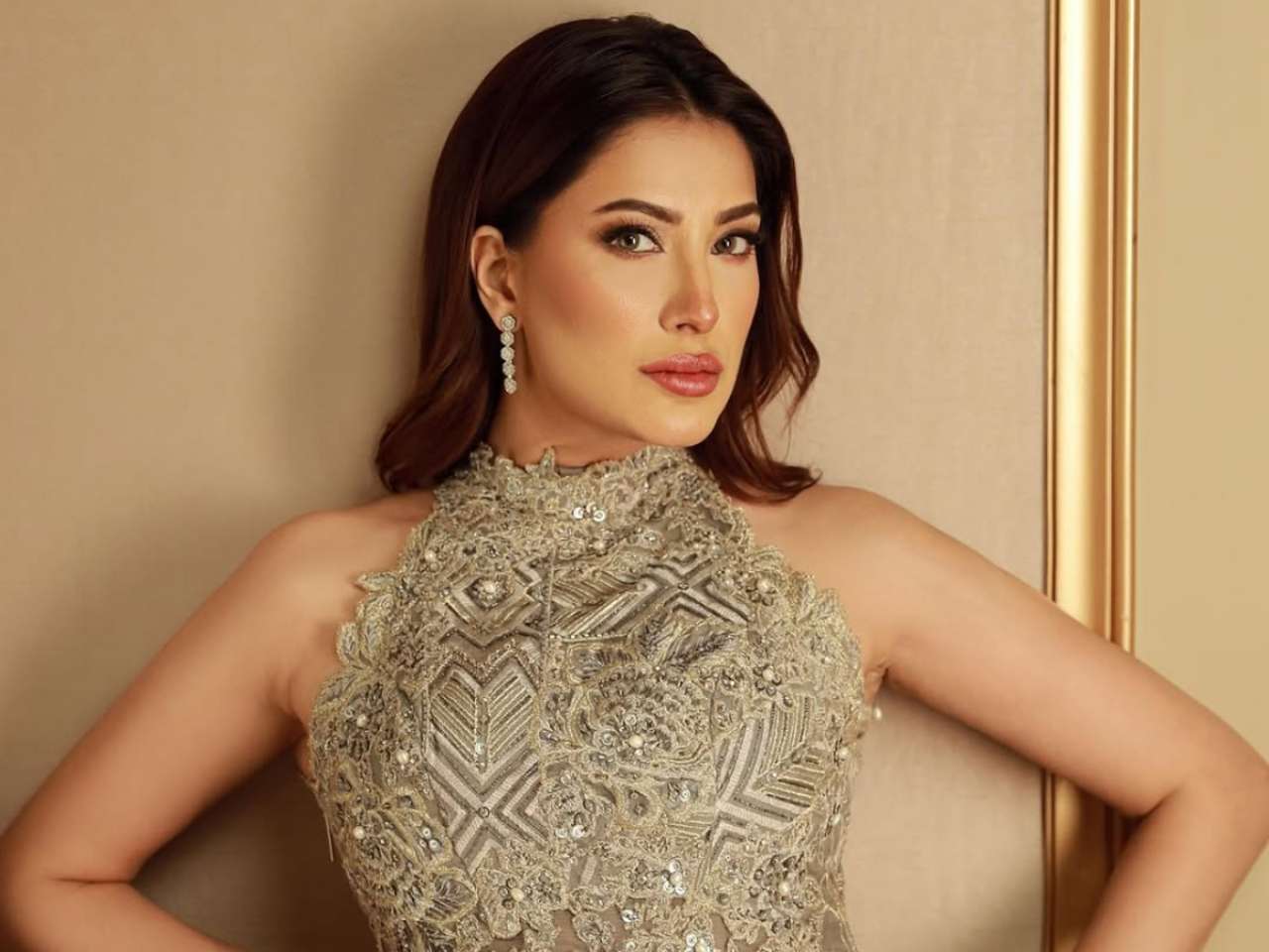 Mahvish Hayat to Hania Amir: Pakistan's top 5 richest actresses