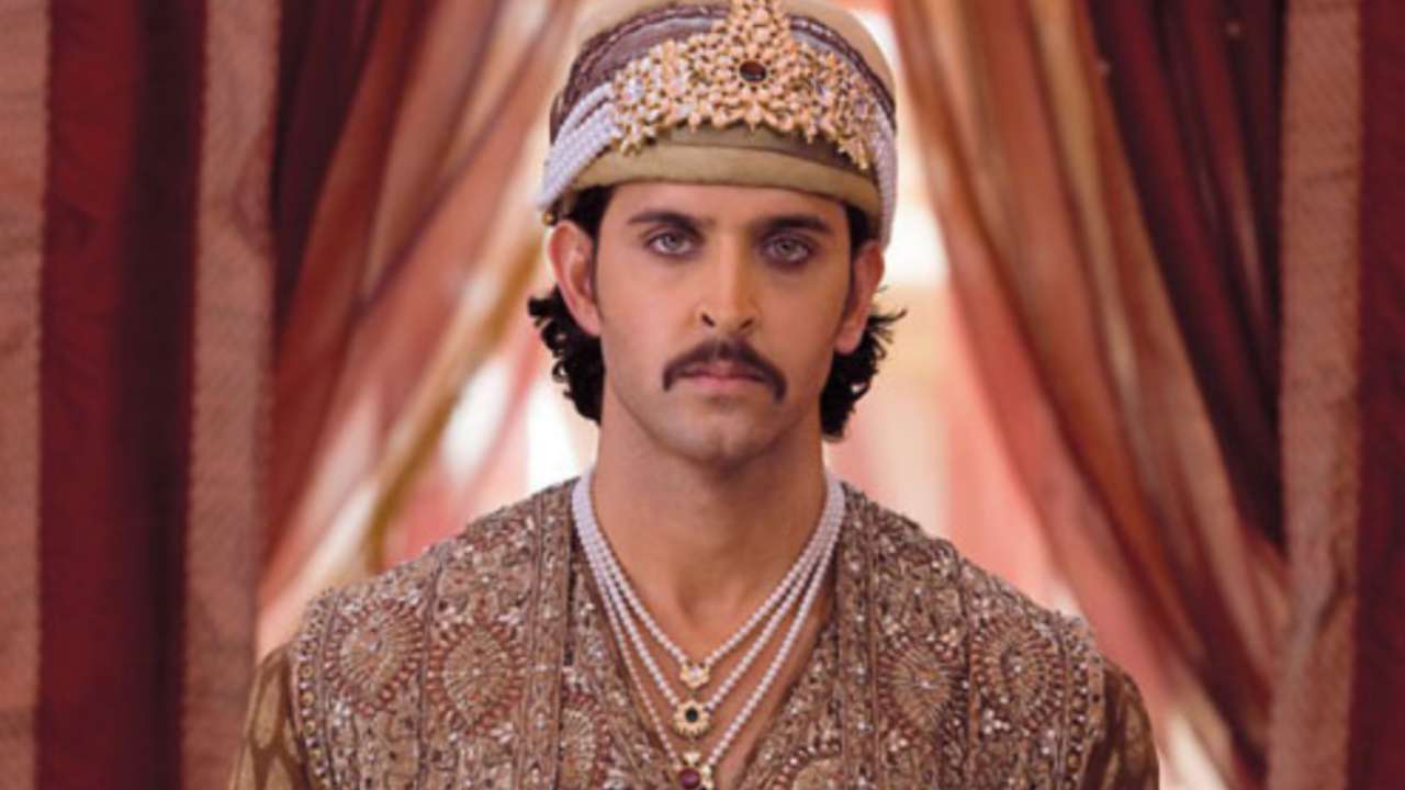 From Akshaye Khanna in Chhaava to Hrithik Roshan in Jodhaa Akbar, 5 ...