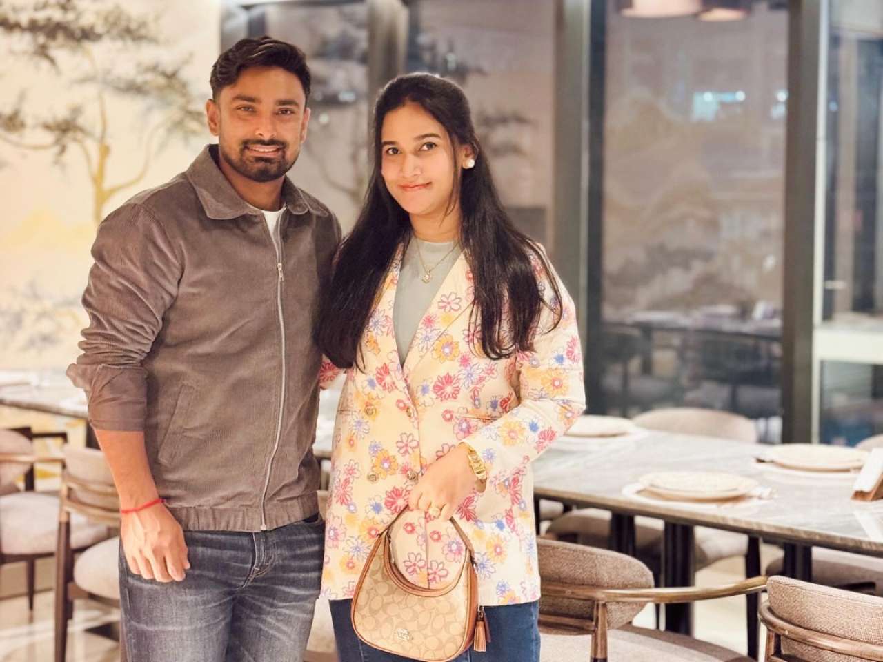 7 popular Bangladesh cricketers and their beautiful wives