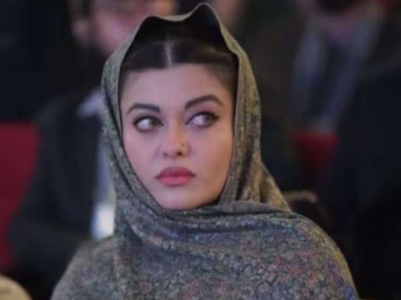 Meet Aishwarya Rai's duplicate from Pakistan, left $200 billion company ...
