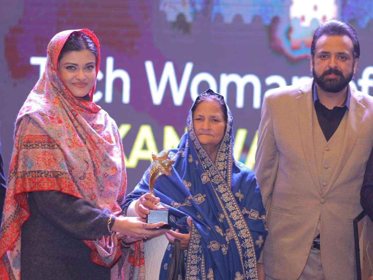 Meet Aishwarya Rai's duplicate from Pakistan, left $200 billion company ...