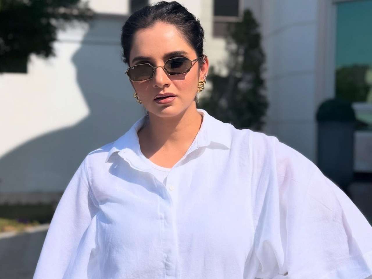 Sania Mirza spotted with THIS former cricketer who once led Team India, he is...