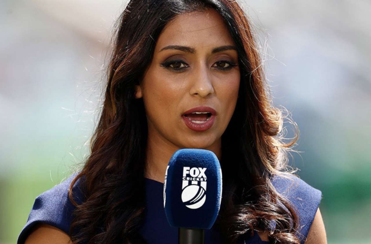 IPL 2025: A look at beautiful female sports anchors who've won millions ...