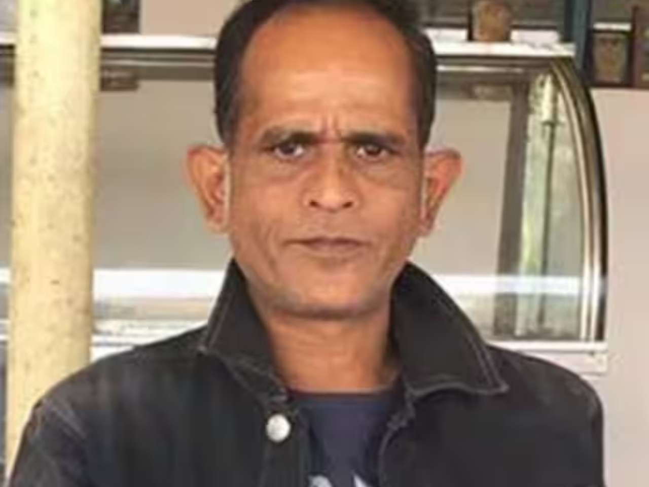 Meet MS Dhoni's real brother, Narendra Singh Dhoni, who was missing from his biopic and never ...