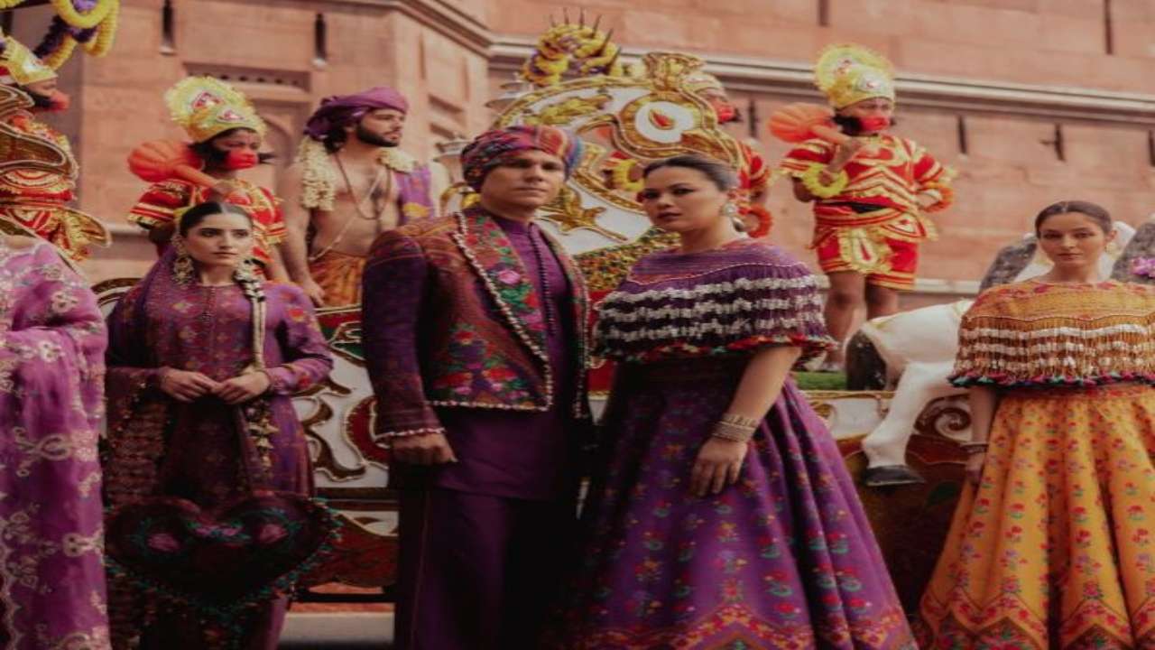 Randeep Hooda, wife Lin Laishram redefine royalty in new culturally ...