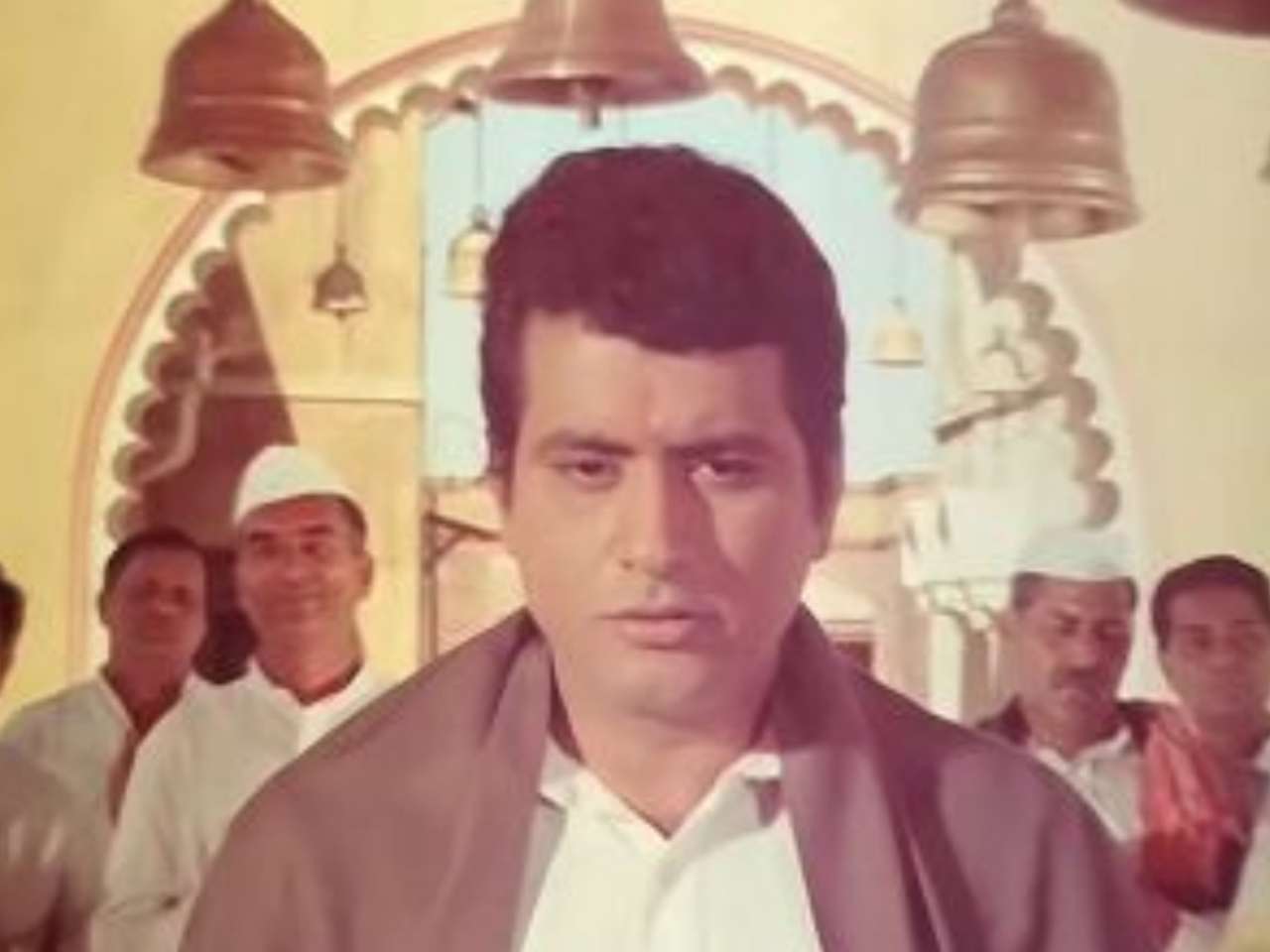 From Purab Aur Paschim to Kranti: 5 blockbuster films of veteran actor ...