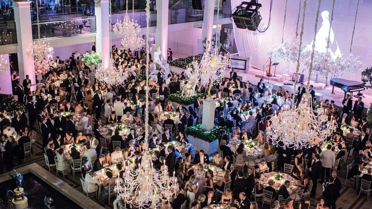 Met Gala 2025: From no garlic, no selfies, to hefty ticket prices ...